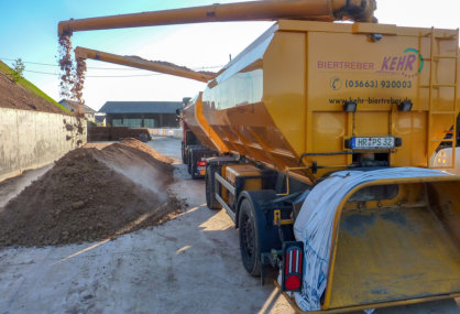 Von Kehr Biertreber im Schlauch, Bierhefe, Maiskleber.